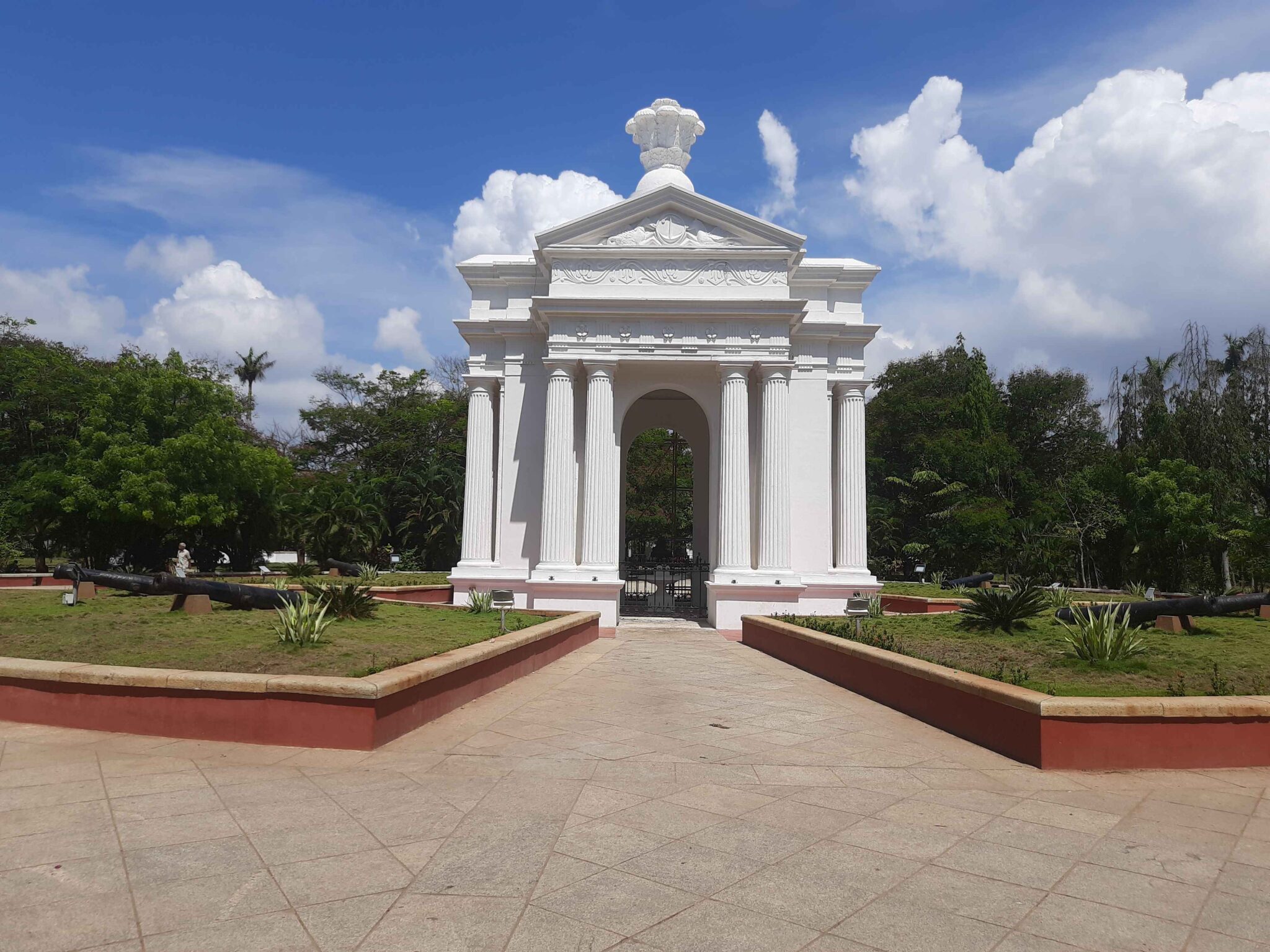 Explore Aayi Mandapam Pondicherry in 2025 | History & Legacy